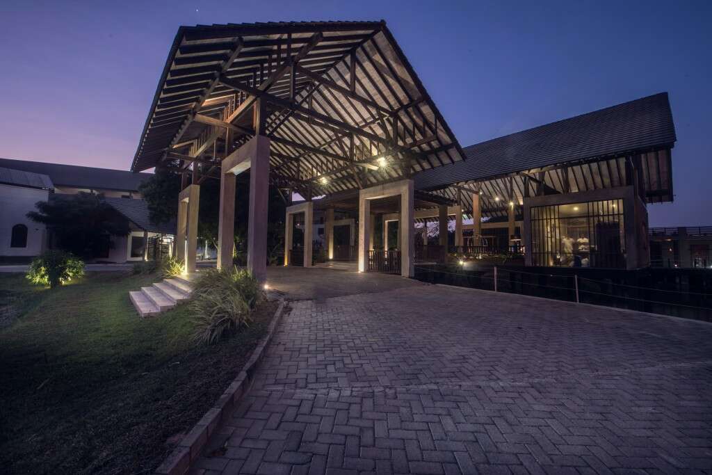 Srí Lanka / Suriya Luxury Resort**** - budapest, Repülő - 9 nap / 7 éj ...