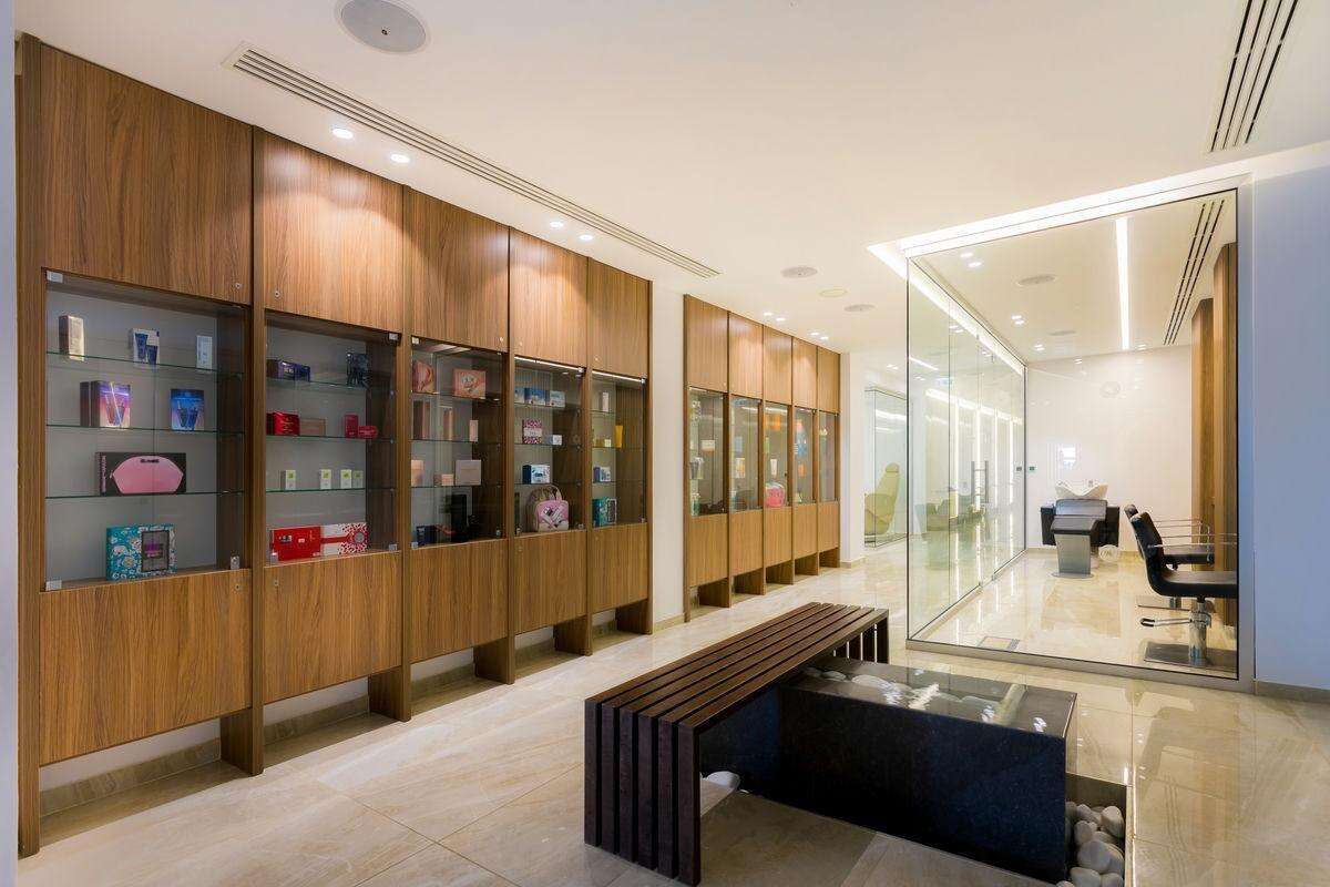 Lordos Beach Hotel & Spa - BUD, Repülő - 6 nap / 5 éj , First minute ...